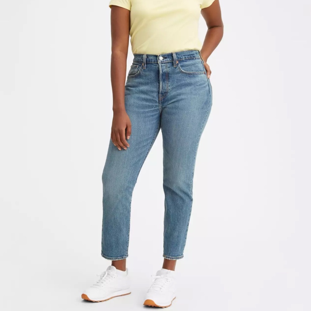 Levi's Premium Denim Wedgie Icon Straight Leg Ankle J… - Gem